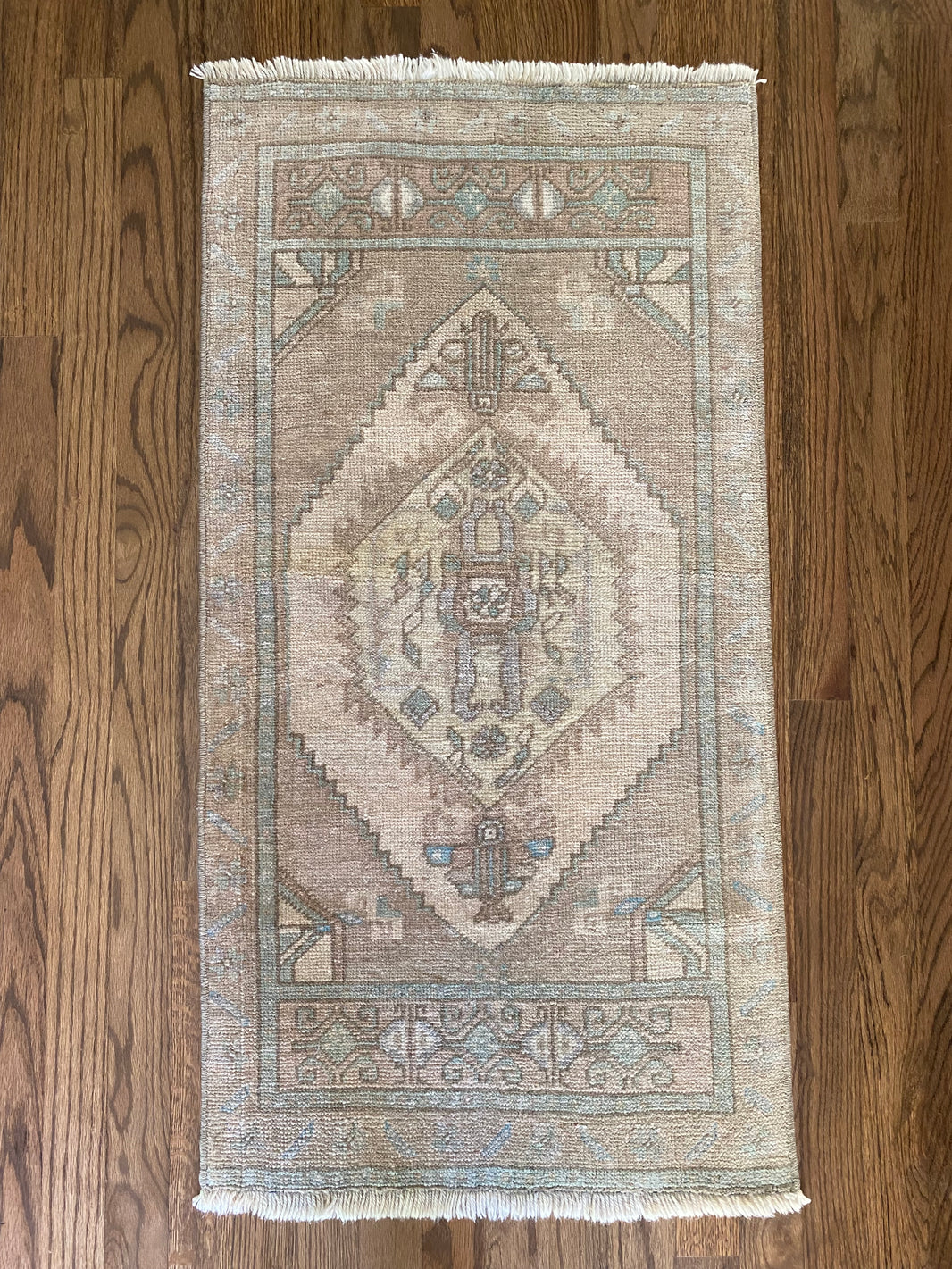 Two Sisters Rugs | Hand Knotted Wool Rugs